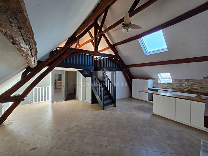 Crépy-en-Valois, Prévert, Vassal : Appartement 3 pièces à louer