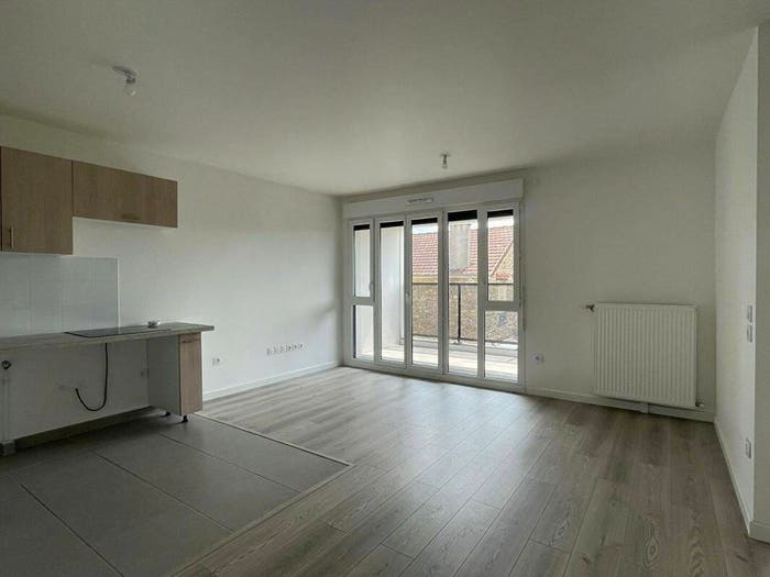 Appartement 2 pièces à Aristide Briand-Saint Hubert-Plateau, Montgeron, à louer