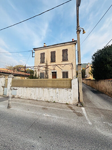 Maison à vendre - Toulon, Brunet - 4 pièces - 3 chambres