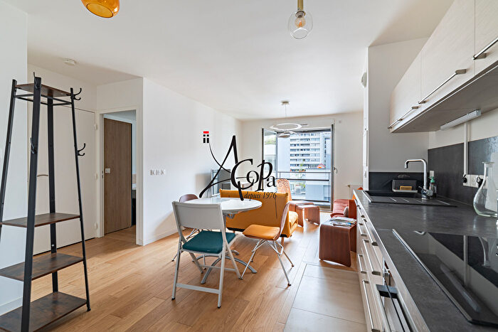 Appartement 2 pièces à Paris 19ème, La Villette, Porte de Pantin, à vendre