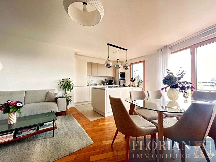 Appartement à vendre - Châtenay-Malabry - 4 pièces - 3 chambres