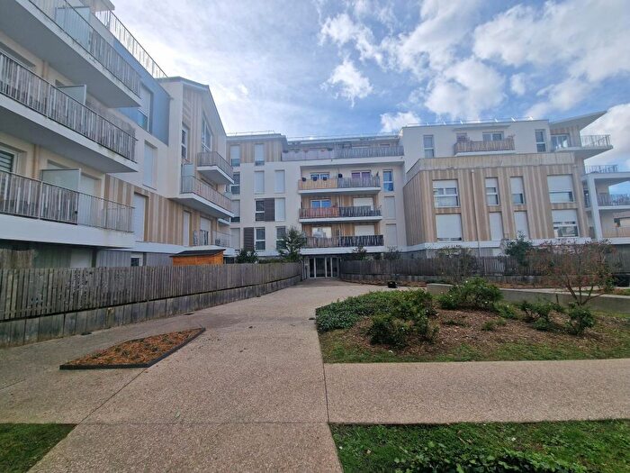 Appartement à vendre - Vaires-sur-Marne - 2 pièces - 1 chambre