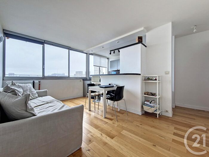 Appartement 2 pièces à louer à Paris 13ème, Olympiades, Choisy