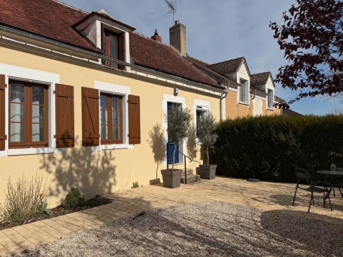 Maison à vendre - Saint-Georges-sur-Baulche - 7 pièces - 5 chambres