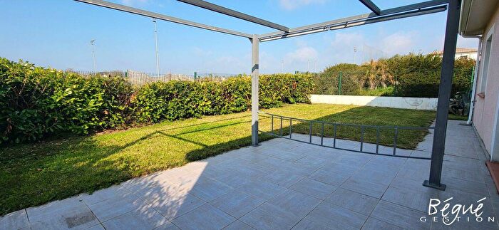 Maison à louer - Bayonne, Léguevin - 4 pièces - 3 chambres