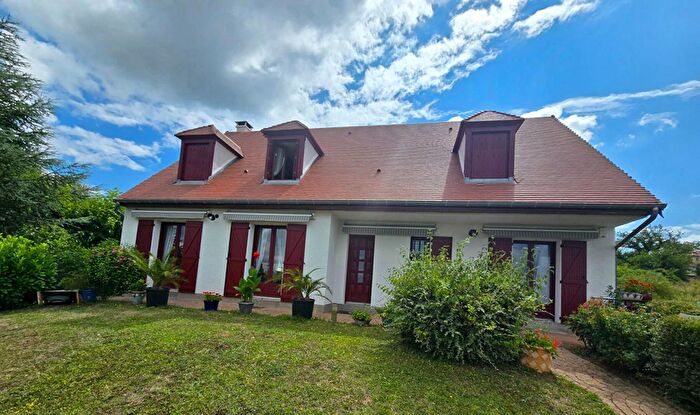 Maison à vendre - Creuzier-le-Vieux - 7 pièces - 3 chambres