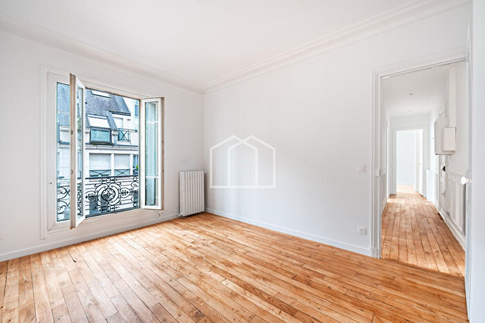 Appartement à vendre - Suresnes, Carnot, Gambetta - 3 pièces - 2 chambres