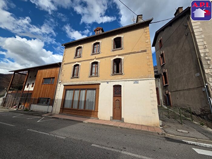 Maison à vendre - Ax-les-Thermes - 7 pièces - 5 chambres