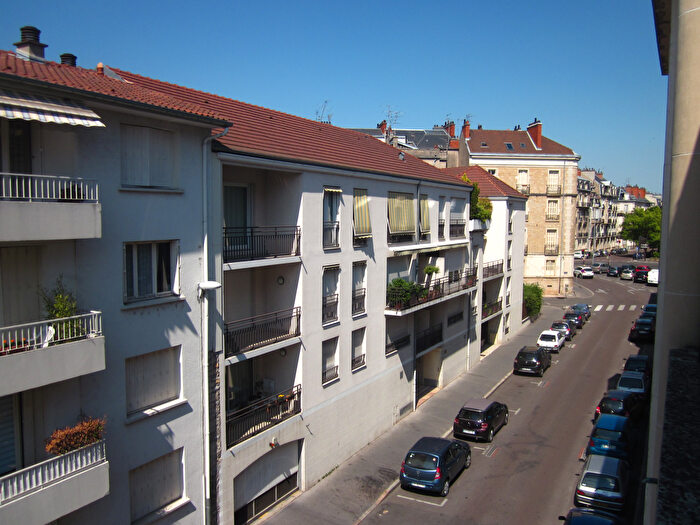 Appartement à louer - Dijon, Montchapet - 1 pièce