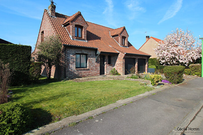 Maison à vendre - Attiches - 5 pièces - 4 chambres