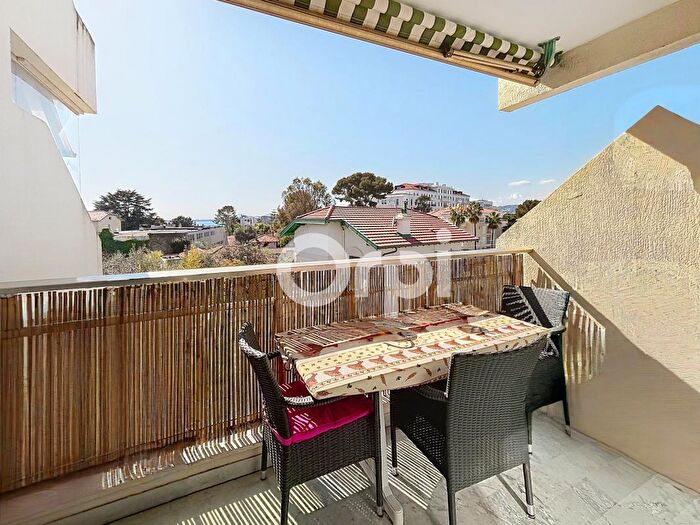 Appartement à vendre - Antibes, Juan-les-Pins, Le Cap - 2 pièces - 1 chambre