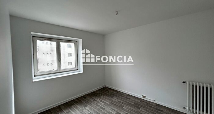 Appartement à vendre - Bobigny, Pont de Pierre - 3 pièces - 2 chambres