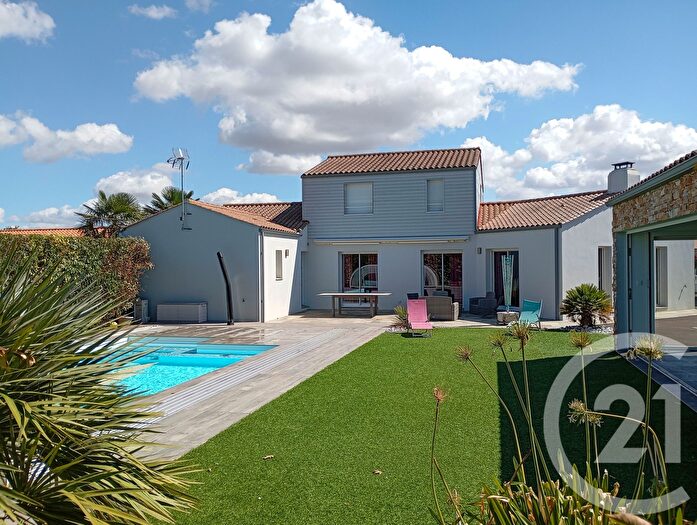 Maison 7 pièces à vendre - La Chaize-Giraud