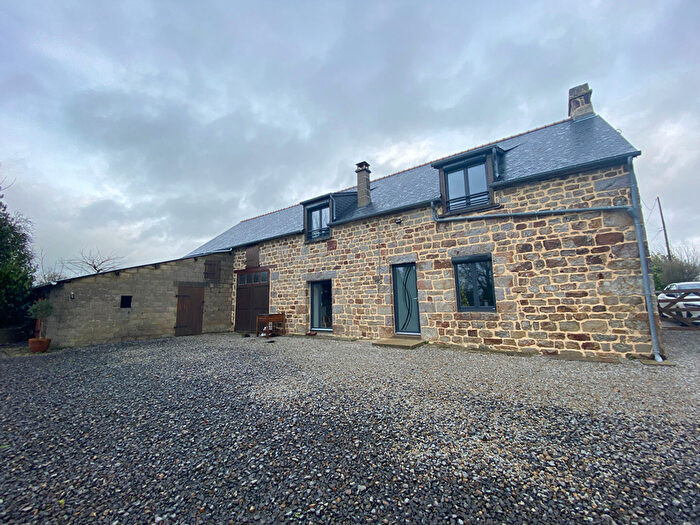 Maison à louer - Domfront - 4 pièces - 3 chambres