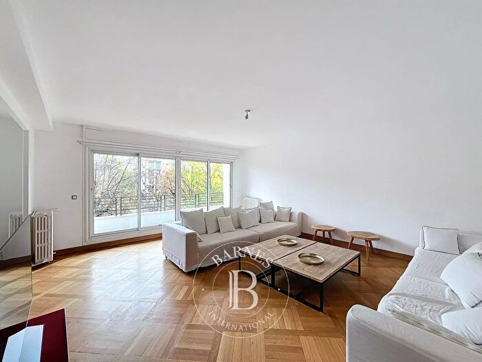 Appartement à louer - Neuilly-sur-Seine, Parc de Neuilly - 4 pièces - 2 chambres