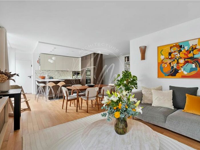 Paris 18ème, Montmartre, Sacré Coeur, Abbesses - Appartement 4 pièces à vendre