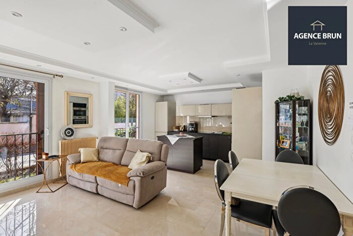 Appartement à vendre - Saint-Maur-des-Fossés, Les Mûriers - 3 pièces - 2 chambres