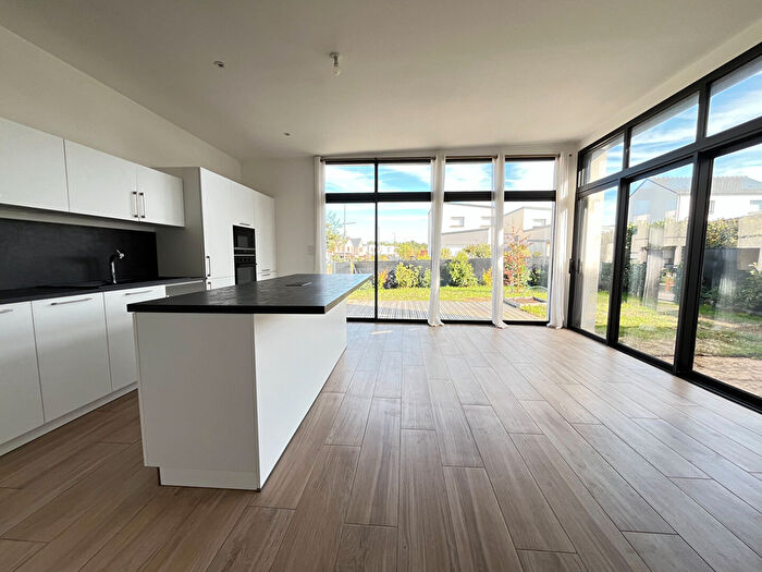 Maison 6 pièces à vendre à Laillé