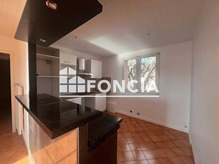 Appartement à louer - Centre, Gardanne - 4 pièces - 3 chambres