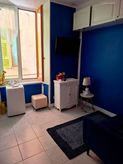 Vieux-Nice : Appartement 1 pièce à louer