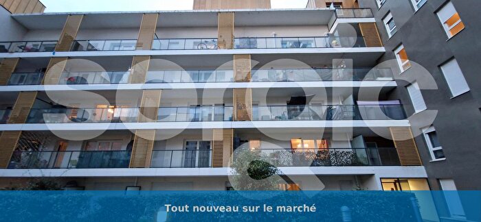 Appartement à louer - Cergy, Les Hauts-de-Cergy - 4 pièces - 3 chambres