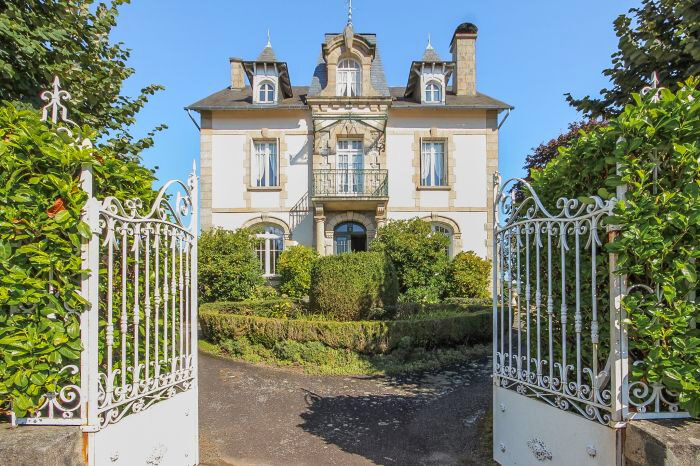 Maison à vendre - Égletons - 9 pièces