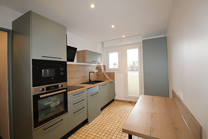 Appartement à louer - Dijon, Les Gènois - 3 pièces - 2 chambres