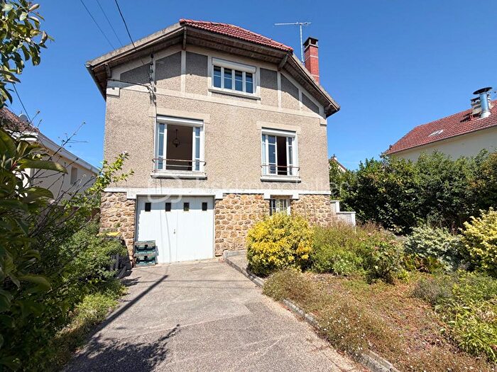 Maison 5 pièces à Ris-Orangis, Mairie, Hameaux, à vendre