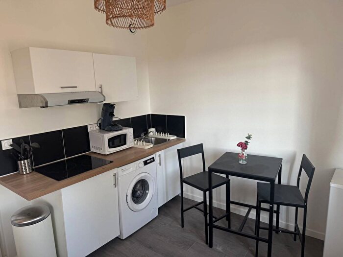 Appartement à louer - Picquecailloux, Bergerac - 1 pièce