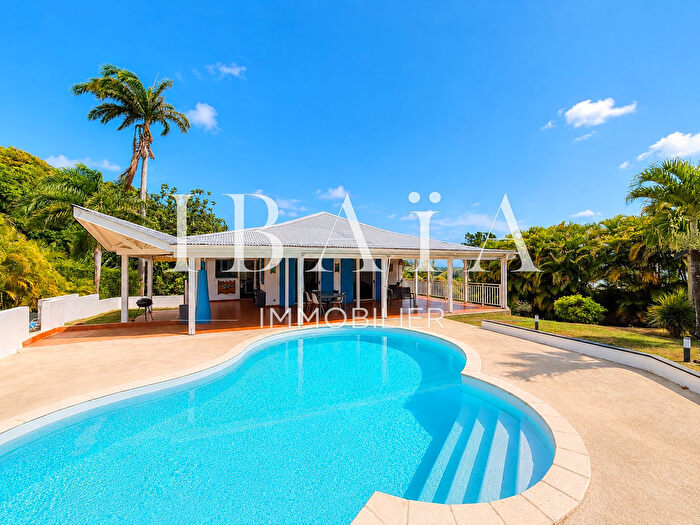 Maison 6 pièces à vendre à Baie-Mahault