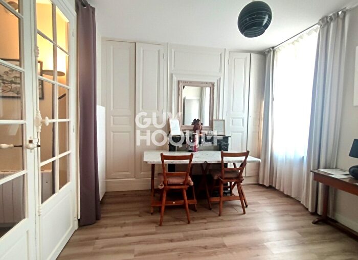 Appartement à vendre - Dreux, Centre-ville - 2 pièces - 1 chambre