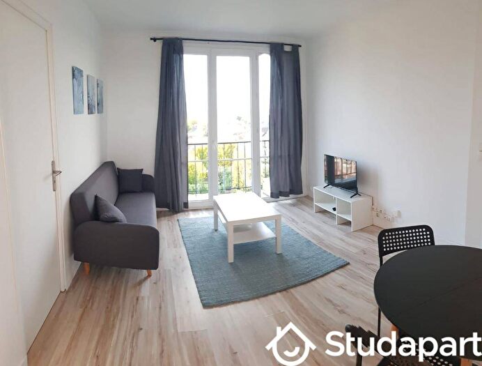 Appartement à louer - Montaigu Nord Est, Melun - 1 pièce - 1 chambre