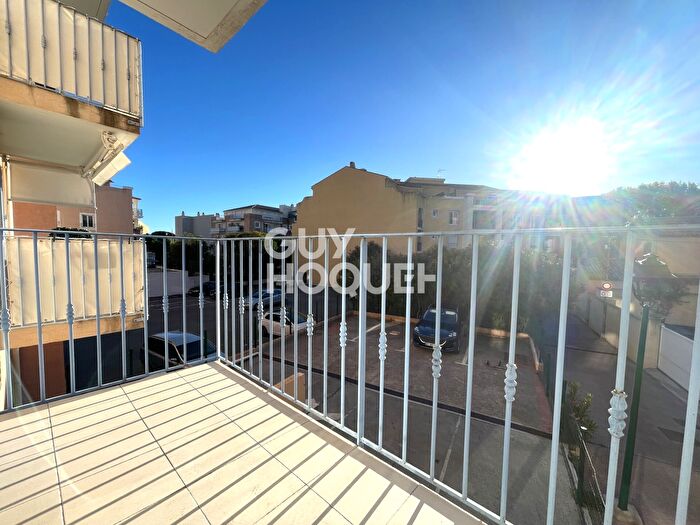 Appartement à vendre - Sainte-Maxime, Centre-ville, Pléiades - 3 pièces - 2 chambres