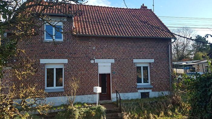 Maison 4 pièces à louer à Vendhuile