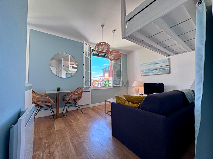 Biarritz, Saint-Charles, Phare, Larochefoucauld : Appartement 1 pièce à vendre