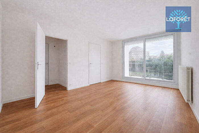 Appartement à vendre - Noisy-le-Grand, Ouest - 1 pièce - 1 chambre