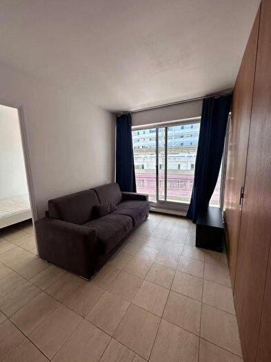Appartement 2 pièces à louer à Paris 15ème arrondissement
