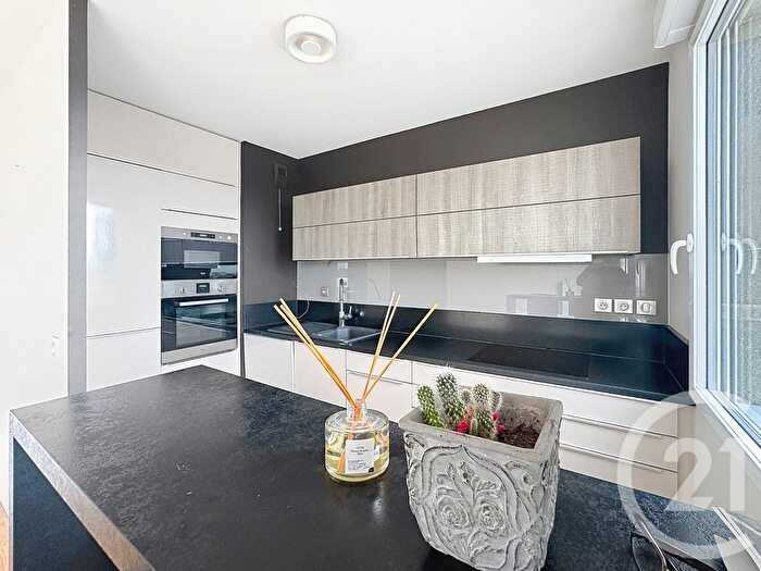Appartement 3 pièces à Quartiers Sud-Ouest, Les Champs Manceaux, à vendre