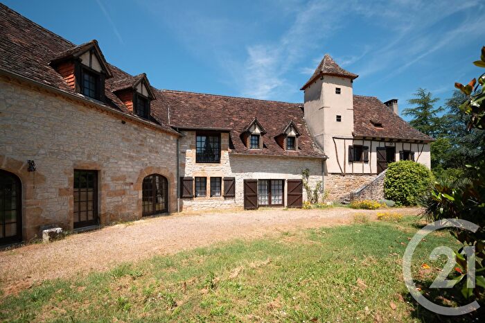 Maison à vendre - Carennac - 9 pièces - 6 chambres