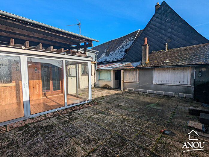 Maison à vendre - Yèvres - 5 pièces - 3 chambres