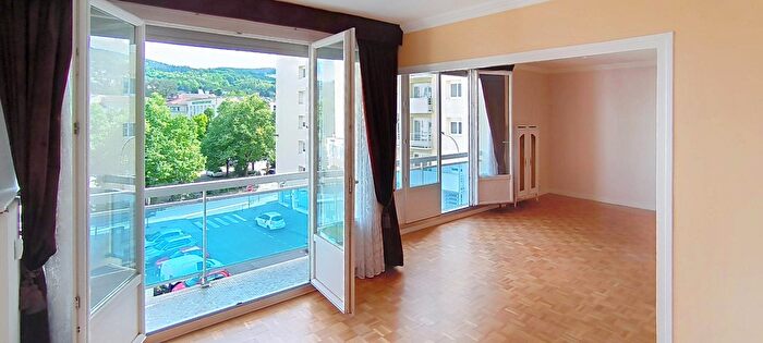 Appartement à vendre - Le Chambon-Feugerolles, Centre-ville, Gare - 5 pièces - 3 chambres