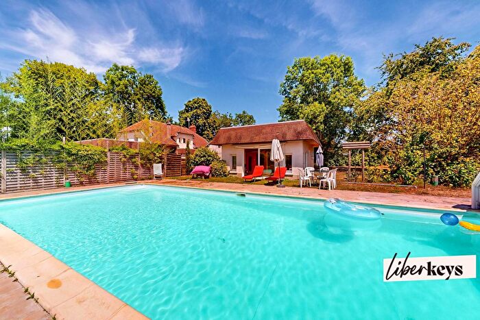 Pignicourt - Maison 11 pièces à vendre