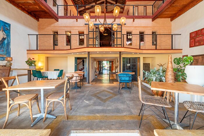 Maison à vendre - Villeneuve-lès-Béziers - 10 pièces