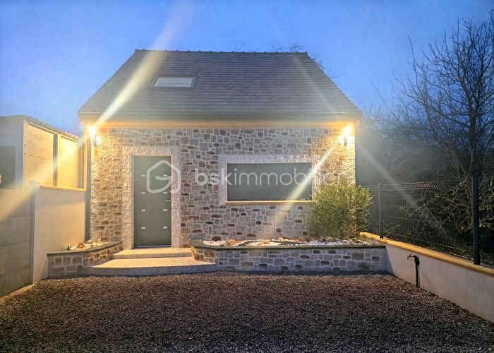 Maison à vendre - Brienon-sur-Armançon - 2 pièces - 1 chambre