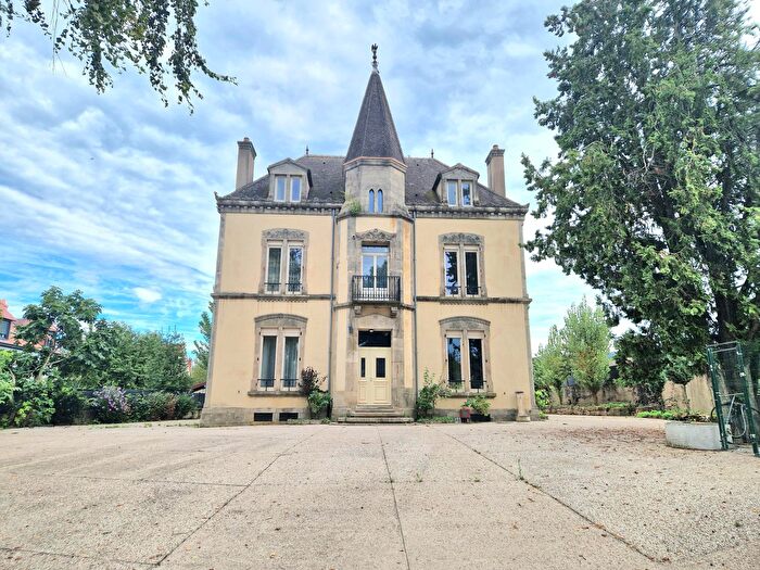 Maison à vendre - Autun, Croix-Verte, Pont-Lévêque - 10 pièces - 7 chambres