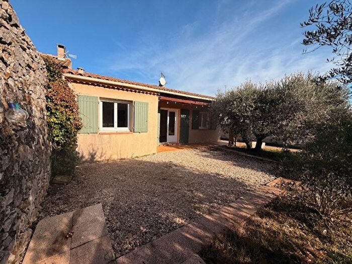 Maison à louer - Eygalières - 4 pièces - 3 chambres