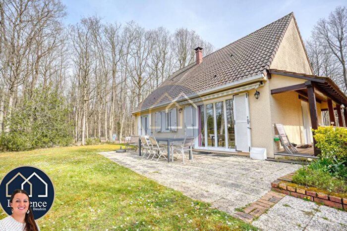 Maison à vendre - Nogent-le-Roi - 7 pièces - 4 chambres