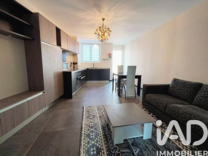 Appartement 2 pièces à louer à La Tour-de-Salvagny