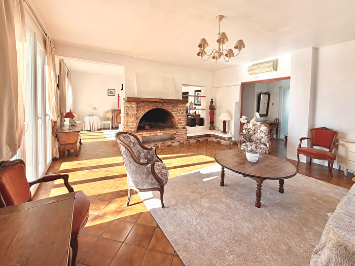 Maison à vendre - Six-Fours-les-Plages, Roumagnan, Talian, Audibert, Verger - 9 pièces - 5 chambres