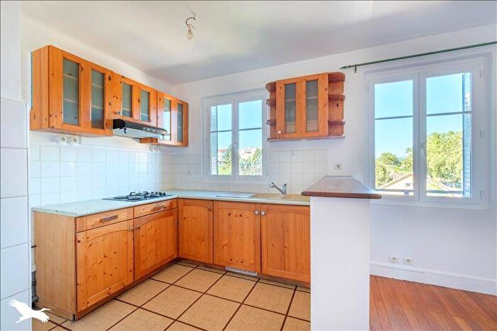 Appartement 4 pièces à louer à Centre Ville, Tassin-la-Demi-Lune